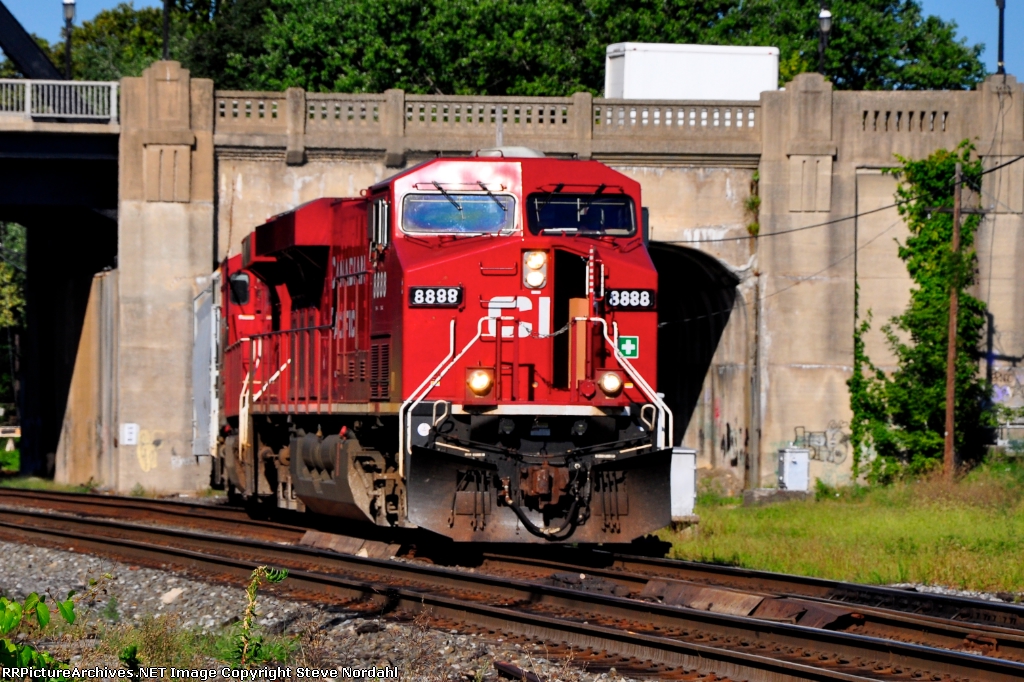 "Crazy 8's" CP-38T/256 Arriving CP-88 in Bethlehem, Pa.